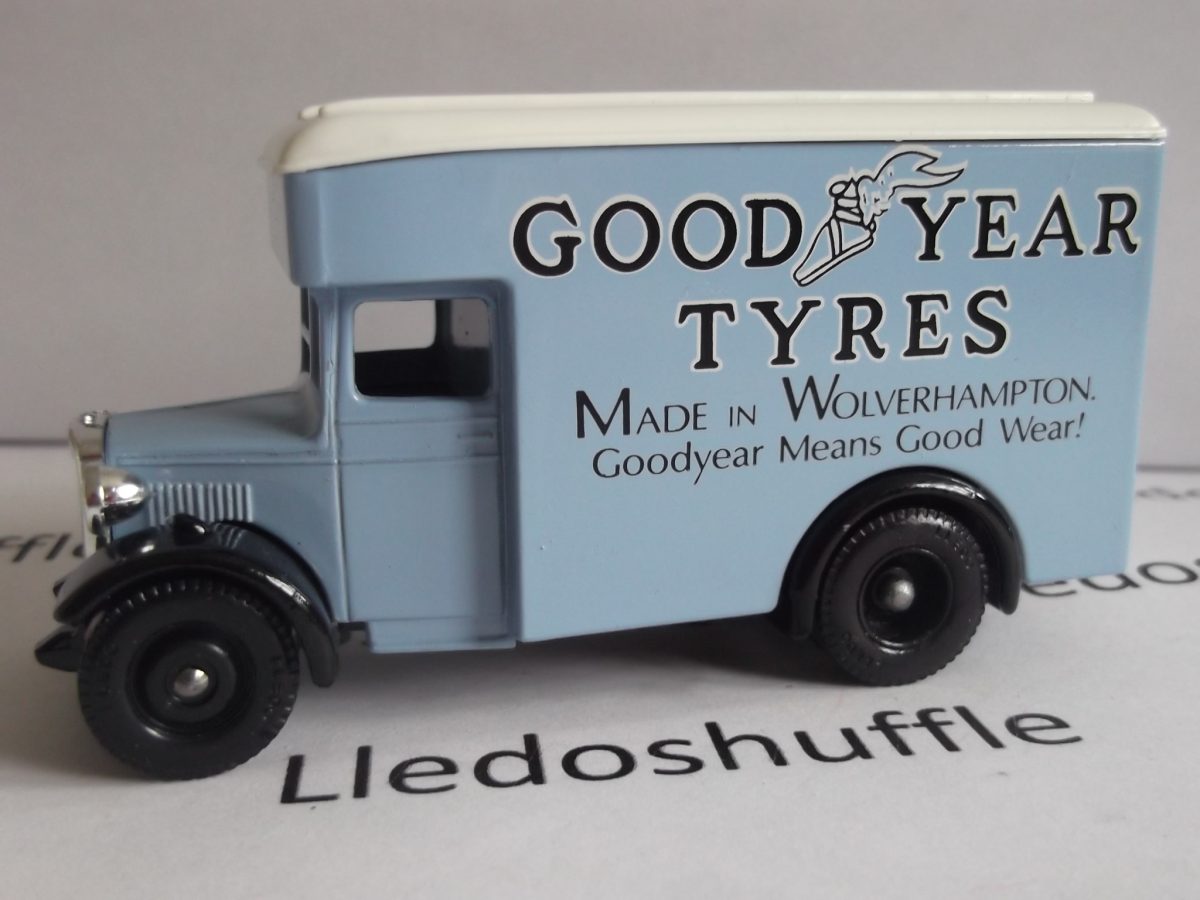 DG16021a, Dennis Parcels Van, Goodyear Tyres with black wording – Lledo ...