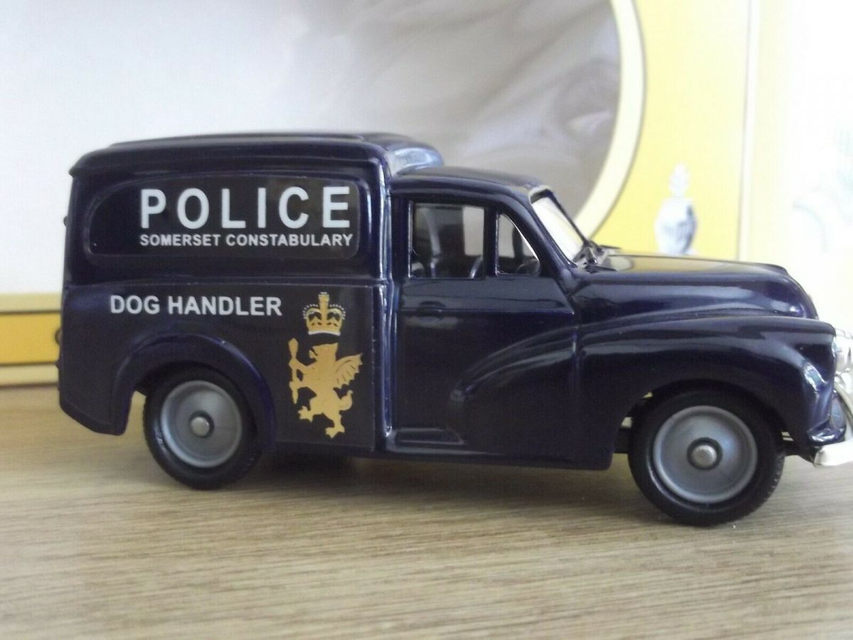 PV127, Code 3, Morris Minor Van, Somerset Constabulary Dog Handler ... PV127, Code 3, Morris Minor Van, Somerset Constabulary Dog Handler ...