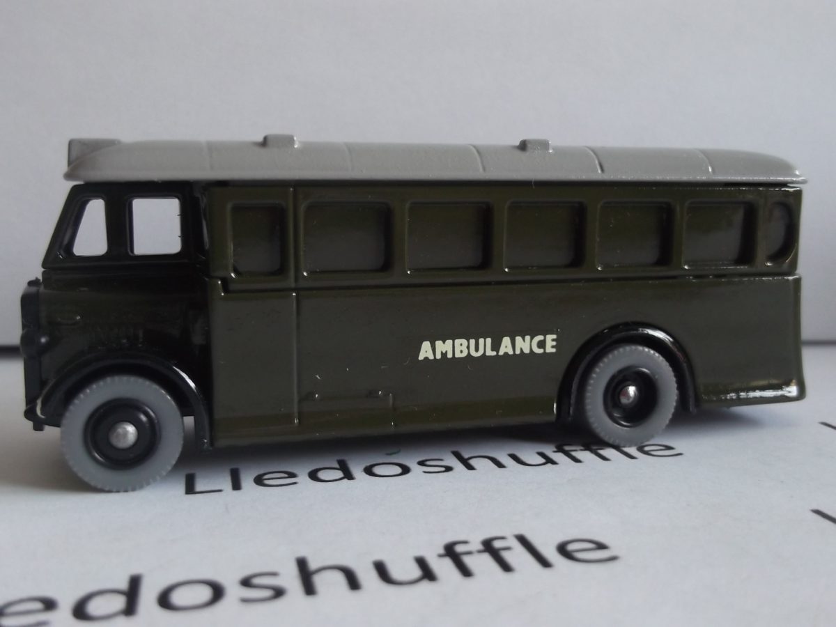LP017, Code 3, AEC Regal Single Deck Bus, London Transport Staff ...