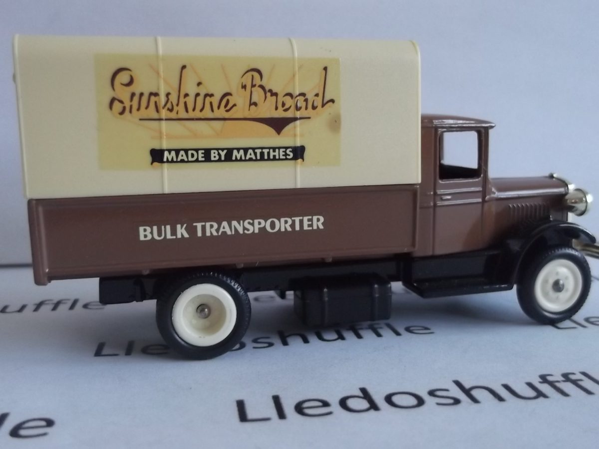 Lledo Pre-Production LP28, Mack Canvas Back Truck, Sunshine Bread, Bulk ...