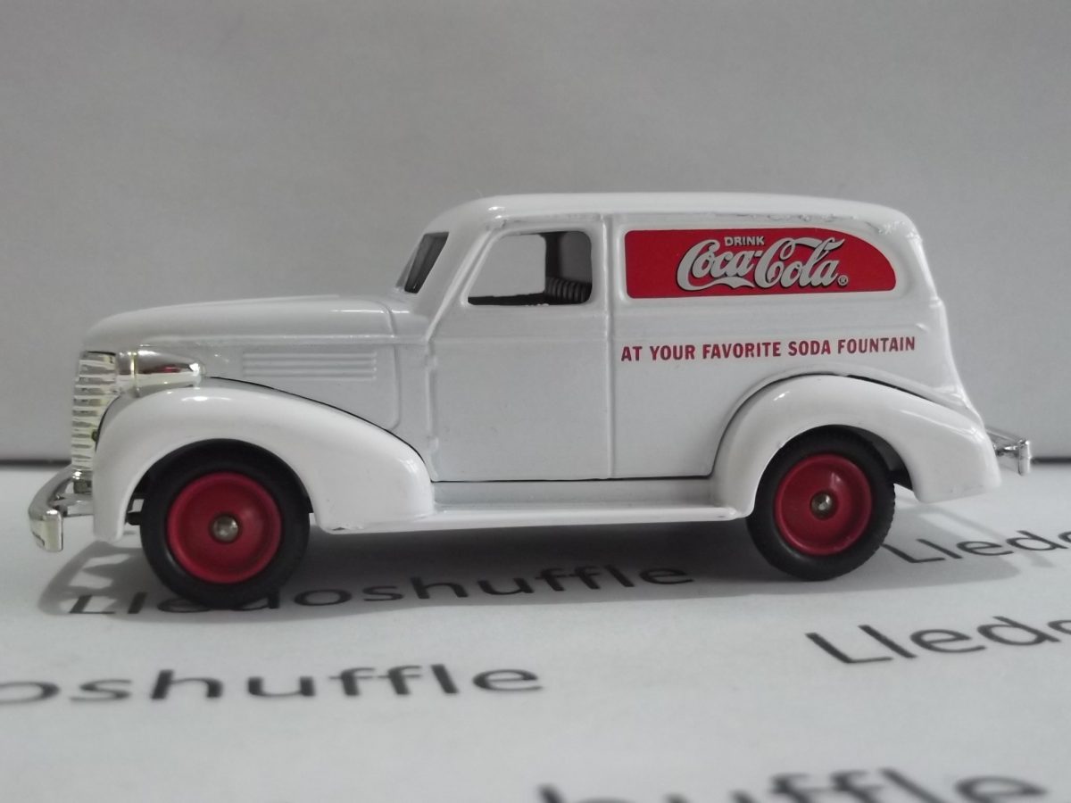 LP30022, Chevrolet Sedan Delivery Van, Drink Coca Cola at Your Favorite ...