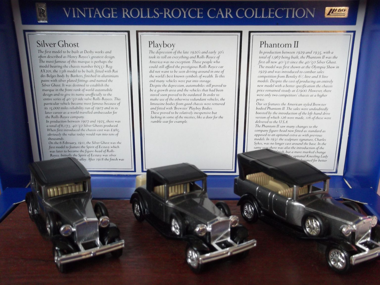 Vintage Rolls-Royce Car Collection, Lledo 3 piece plinth mounted set ...