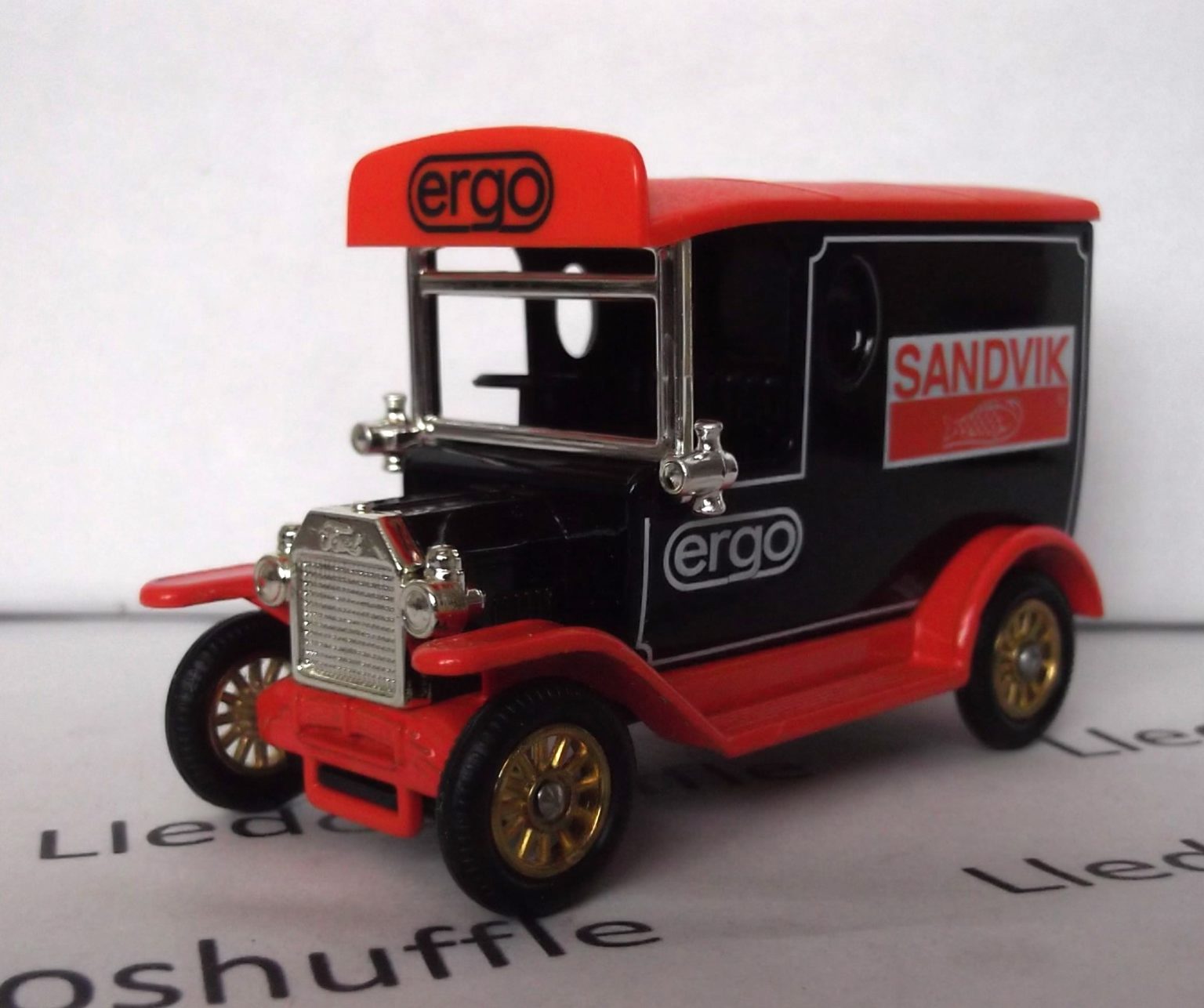 LP06806, Model T Ford Van, Sandvik, Ergo with orange roof – Lledo Models